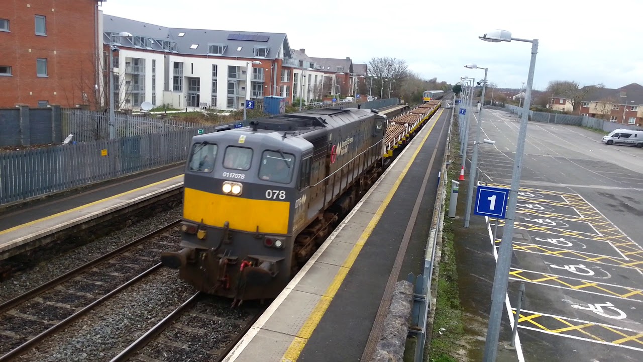 irish rail class 071 at donabate and entrprise at rush and lusk - YouTube