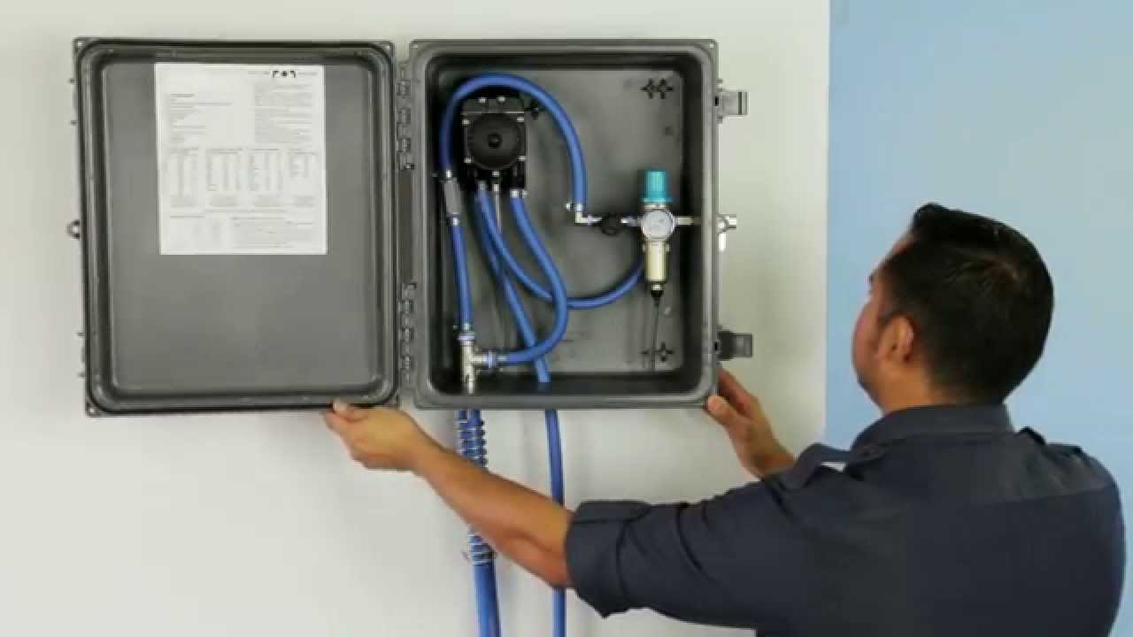 FOAMit FI-WALL Pre-Mix Foam Unit - YouTube