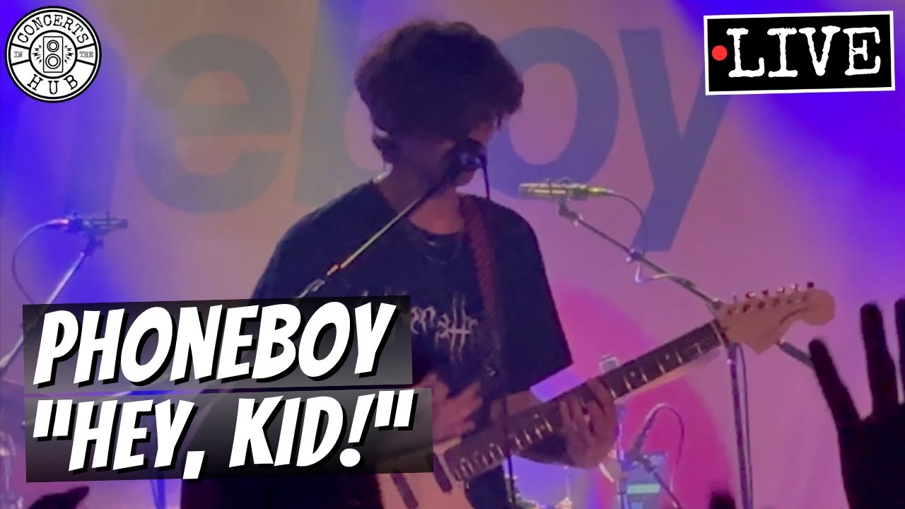 Phoneboy "Hey, Kid!" LIVE - YouTube