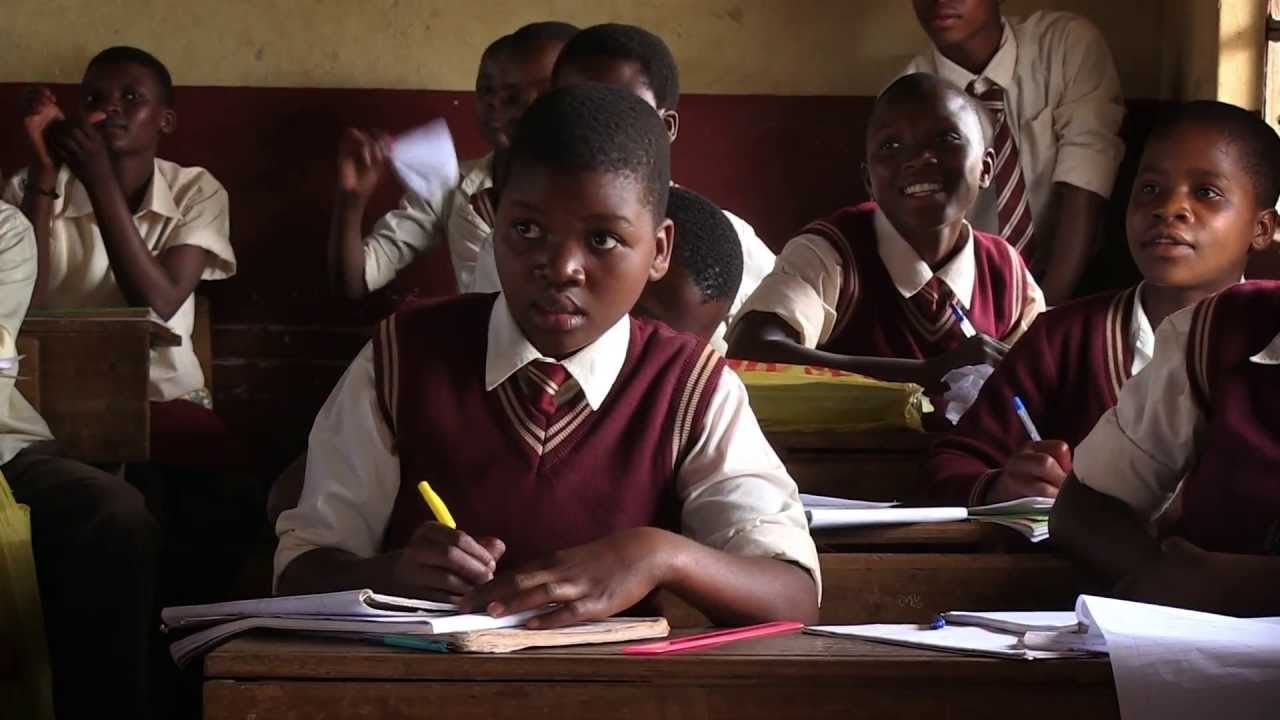 Sydafrikaresors arbete med Star for Life - Bonga High School - YouTube