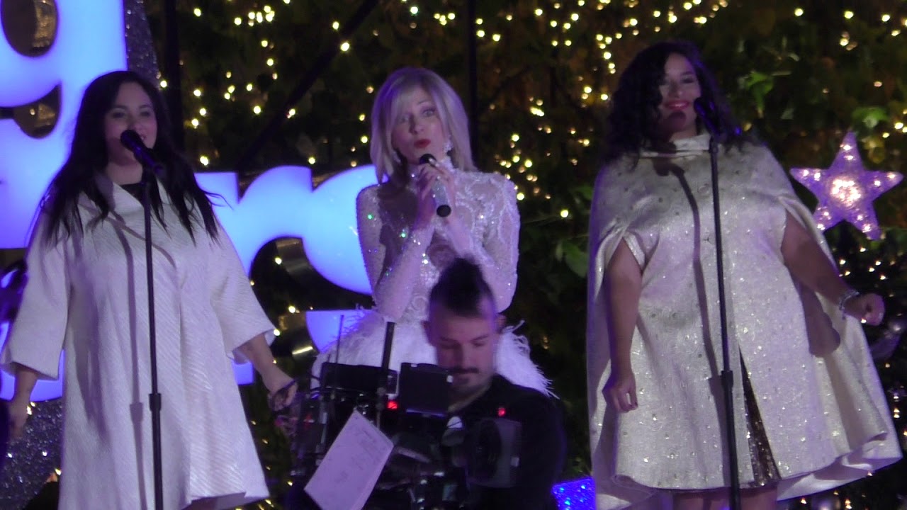 Debbie Gibson performing at the Dancing with the Stars Finale ...