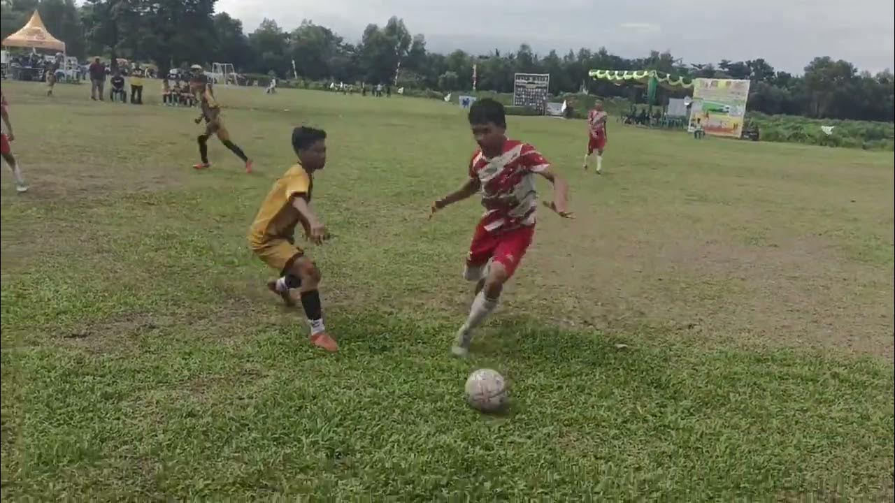 liga yg paling sgit,perbaungan U 13 vs opris.di tentukan dgn adu pinalti skor 4 -5 di kota dumai ...