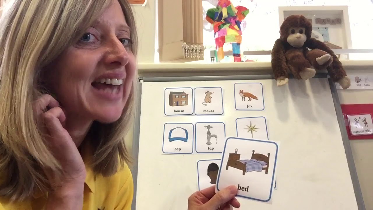 Rhyming with Auntie Rachel - YouTube