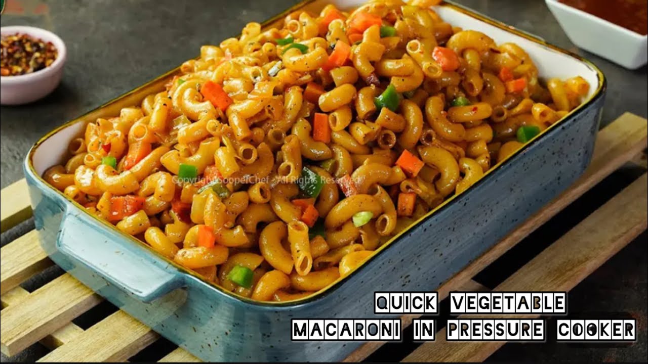 Quick vegetable macaroni in pressure cooker | Indian style veg macaroni ...