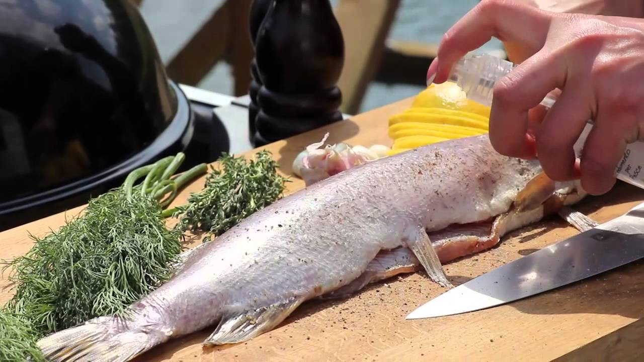 Grilyje kepta žuvis. - YouTube