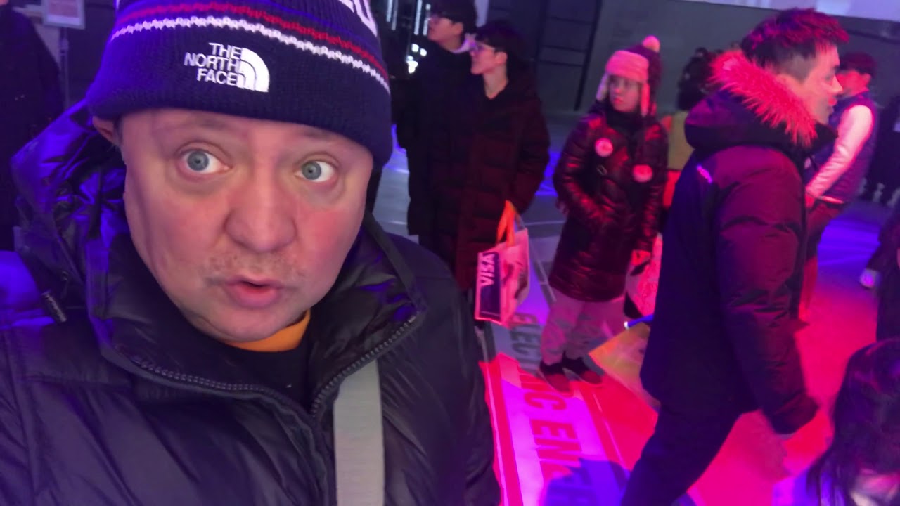 G-Dragon and Psy in PyeongChang Olimpic Plaza ( Олимпиада глазами Люмо ...