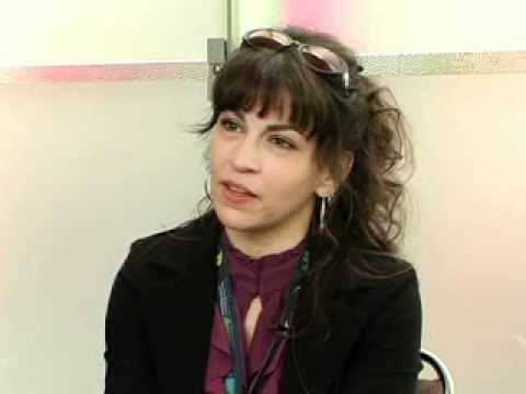 Colleen Griffiths - Should Independent Artists Pursue Radio Play? - YouTube