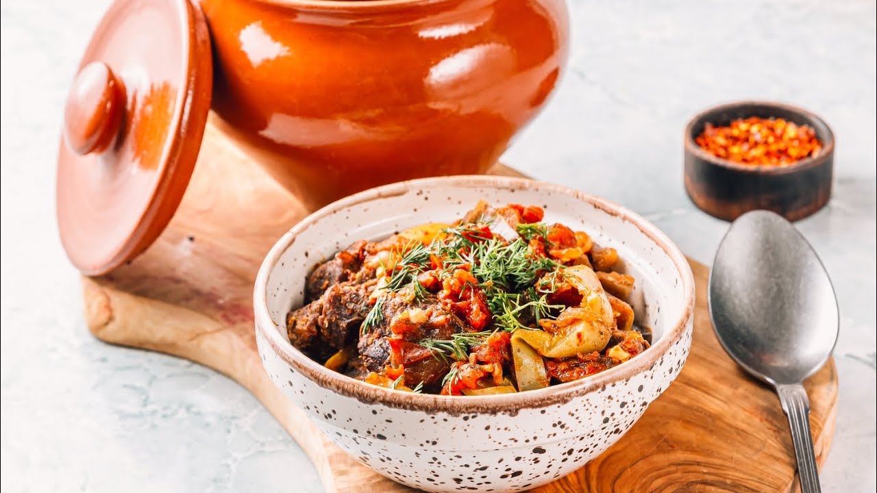Clay Pot Chanakhi - a Flavourful Eastern Delight - YouTube