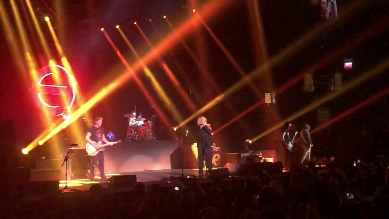 The Glorious Sons - The Union (Live at Scotiabank Arena) - YouTube