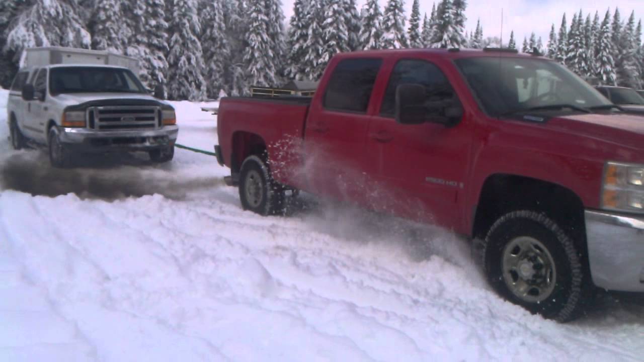 Duramax pulls F250 - YouTube