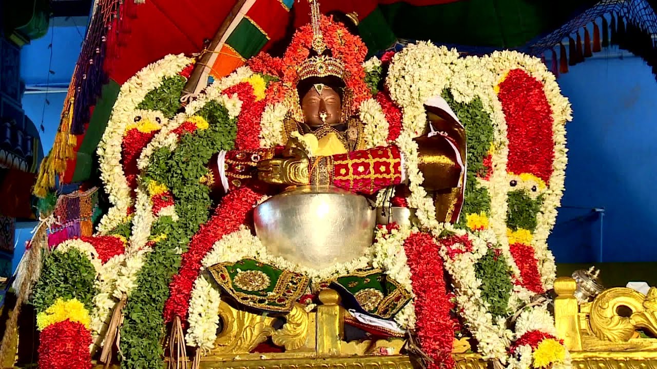 VADUVUR SRI KODHADARAMASWAMY BRAHMOTHSAVAM NAVANEETHA SEVA வெண்ணைத்தாழி ...