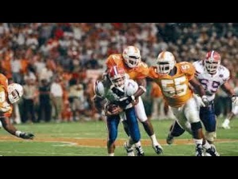 VFL Fred White Joins VFL Billy Ratliff In The Roadshow Locker Room. Go ...