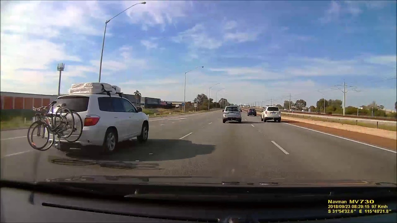 Perth Freeway Cruise (dashcam) - YouTube