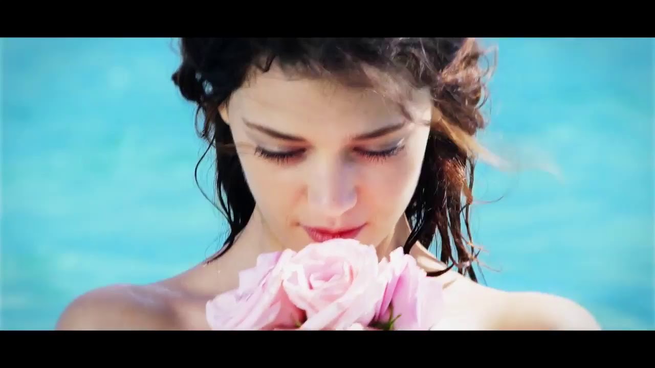 DAVIDOFF Cool Water Woman Sea Rose Eau De Toilette TV Commercial - YouTube
