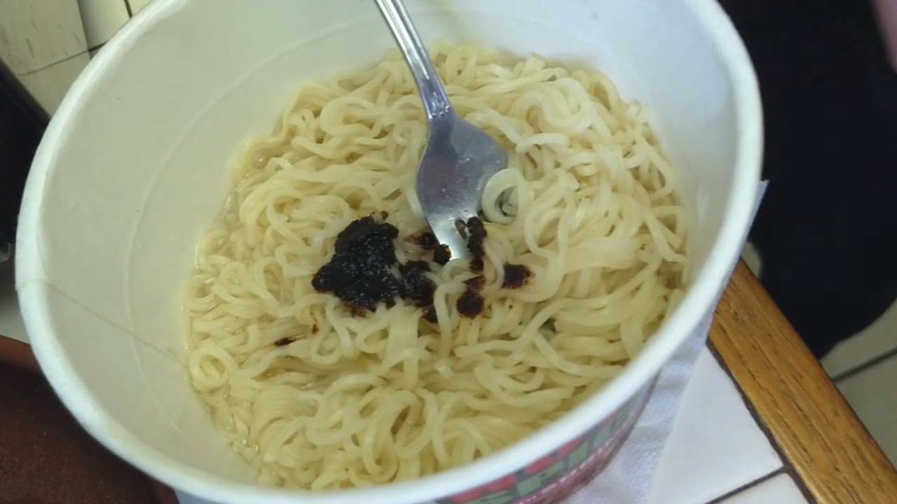 SPICY ROMAN NOODLE CHALLENGE! - YouTube