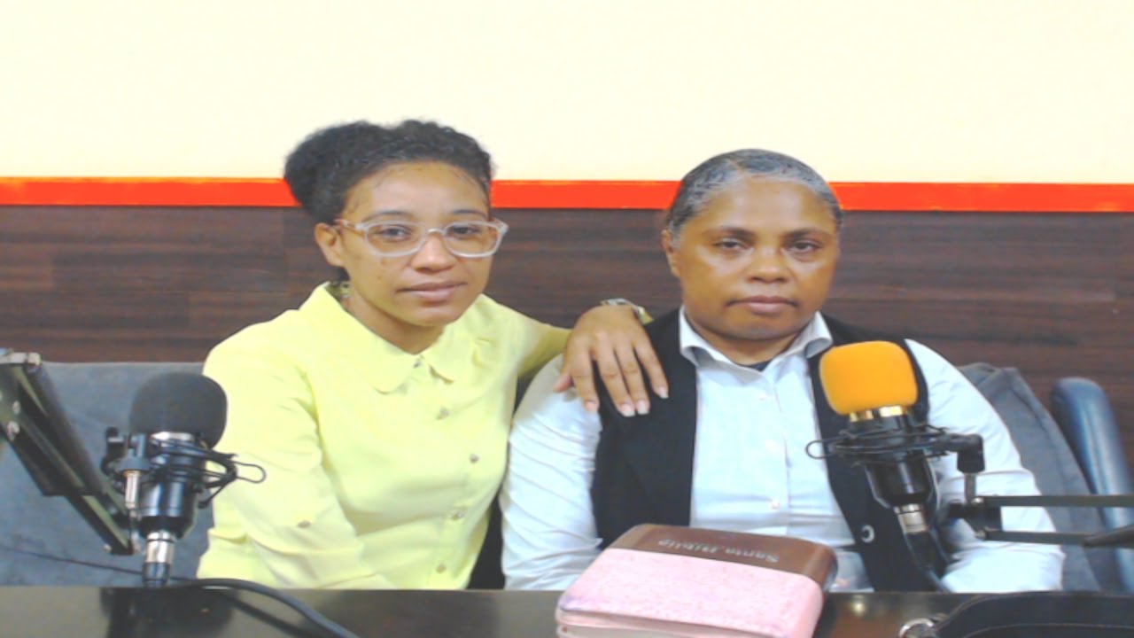 ORANDO SE ROMPEN LAS CADENAS 28-3-2023 - YouTube