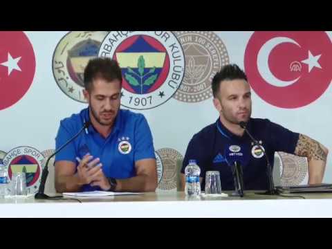 Mathieu Valbuena Fenerbahçe’ye imzayı attı, ilk sözünü söyledi