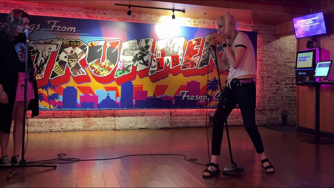 Sherilyn Connelly: "Epic," Strummer's, August 15, 2023. (3/3) - YouTube ...