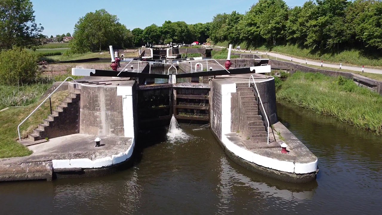 knowle locks grand union canal - YouTube