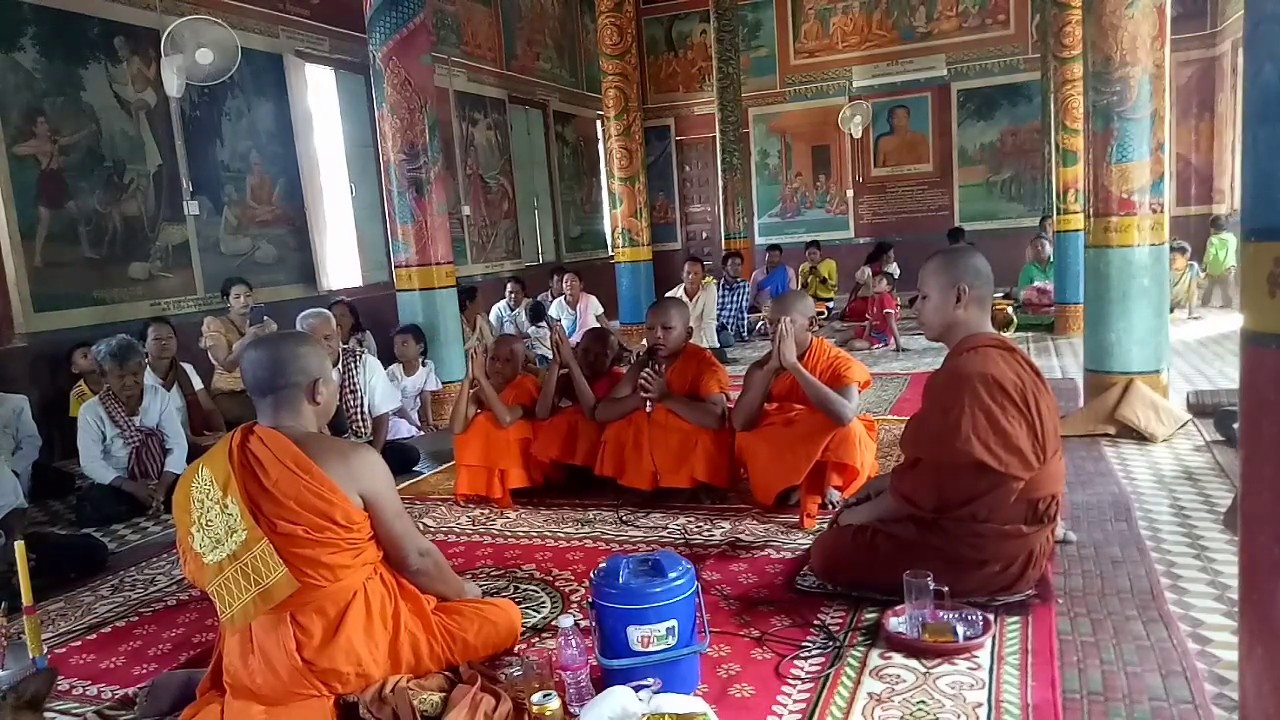 ការកាន់យកត្រៃសរណគមន៍ Acceptance of the three refuges - YouTube