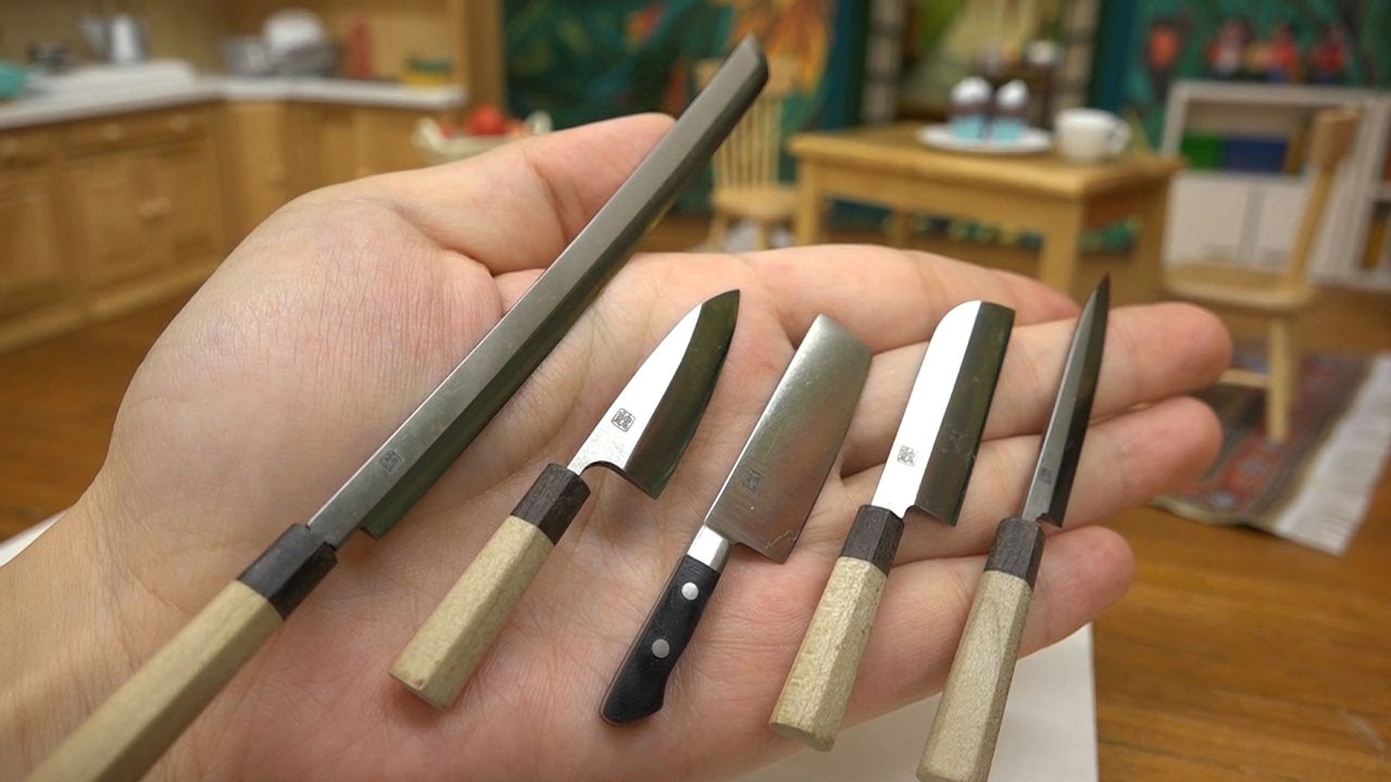 Miniature Knife - YouTube