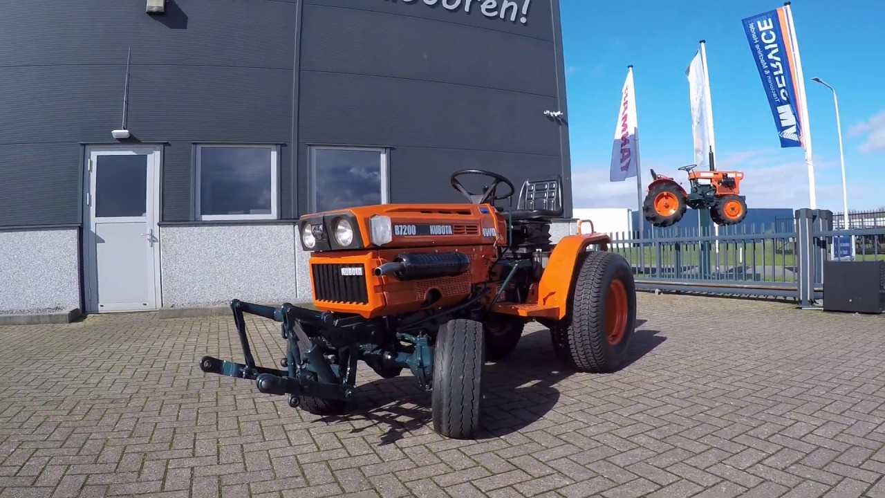 Kubota B7200 4wd HST / 1101 Draaiuren / Fronthef - YouTube