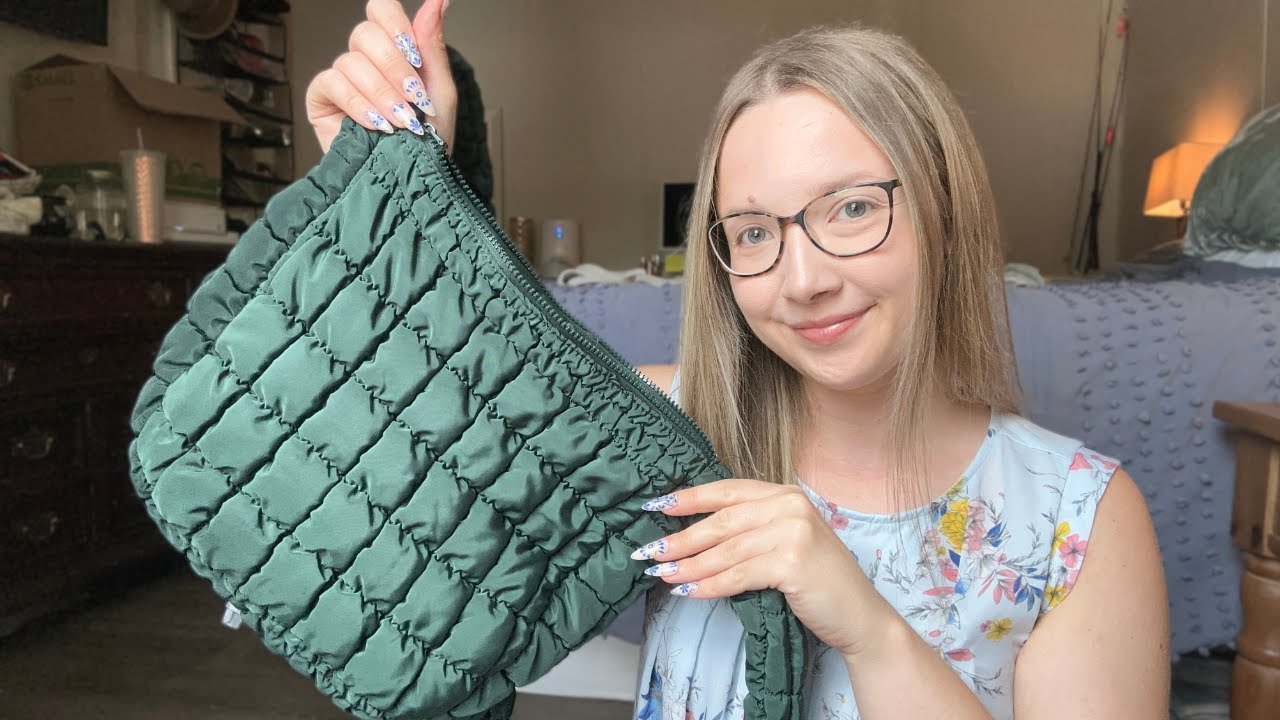 ASMR| WHATS IN MY BAG chatty whisper ramble + explaining - YouTube