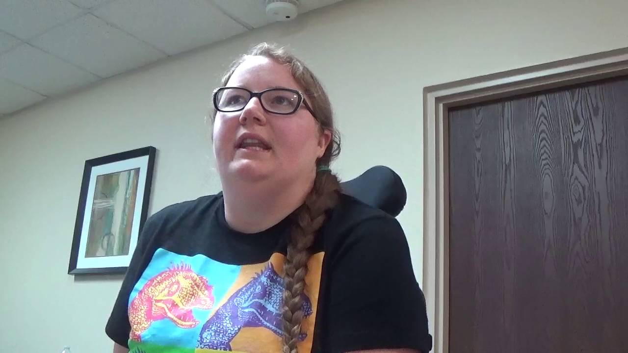 Chelsi R. Day 2 Intro Interview - YouTube