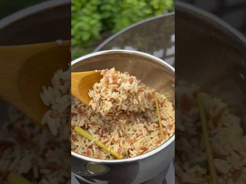 Turkish Rice pilav (pilaf) with orzo pasta.#recipe #food #viral #fyp #pilaf #pilav