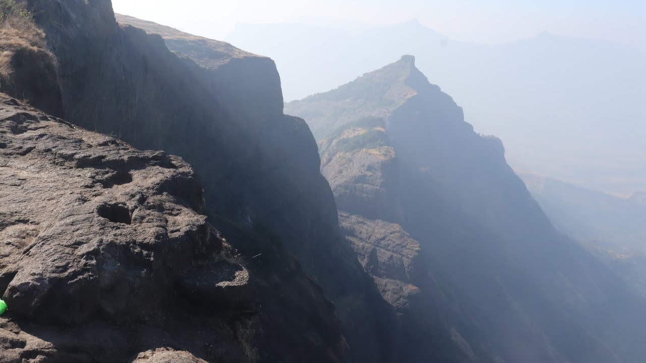 Harishchandragad Kokankada Panorama view - YouTube