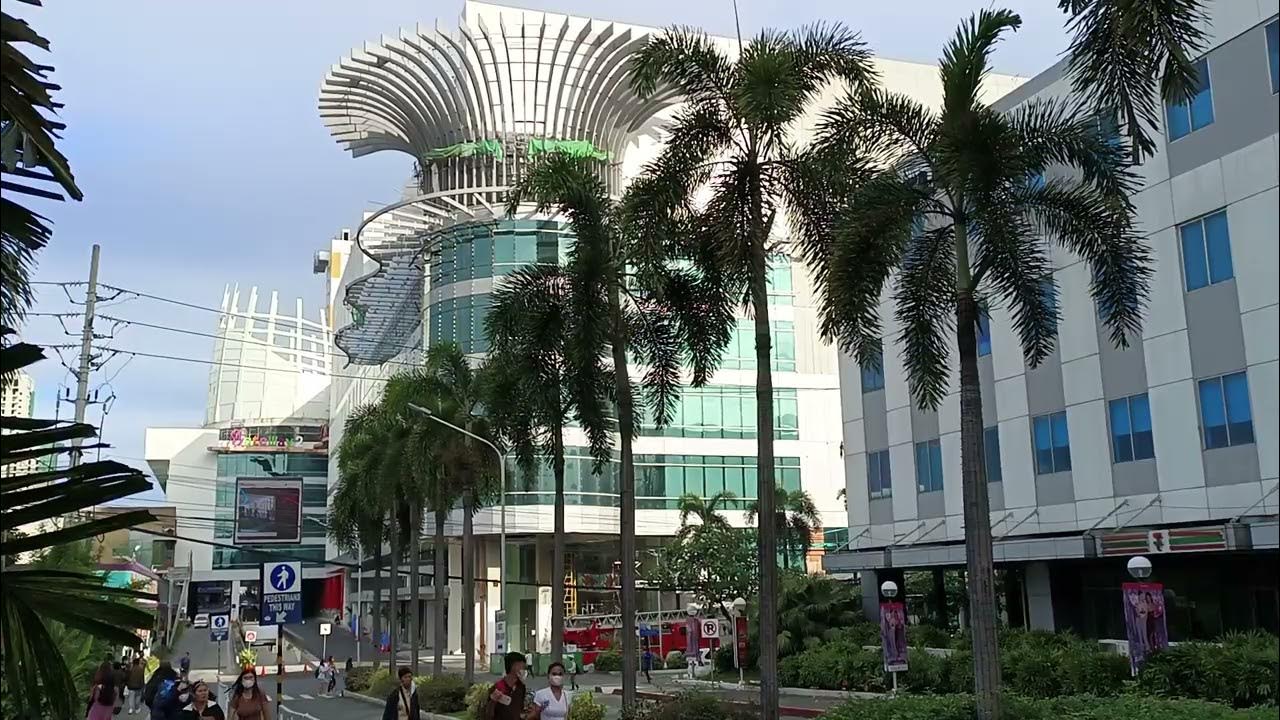 New Mall at Araneta City Gateway Mall 2 - YouTube