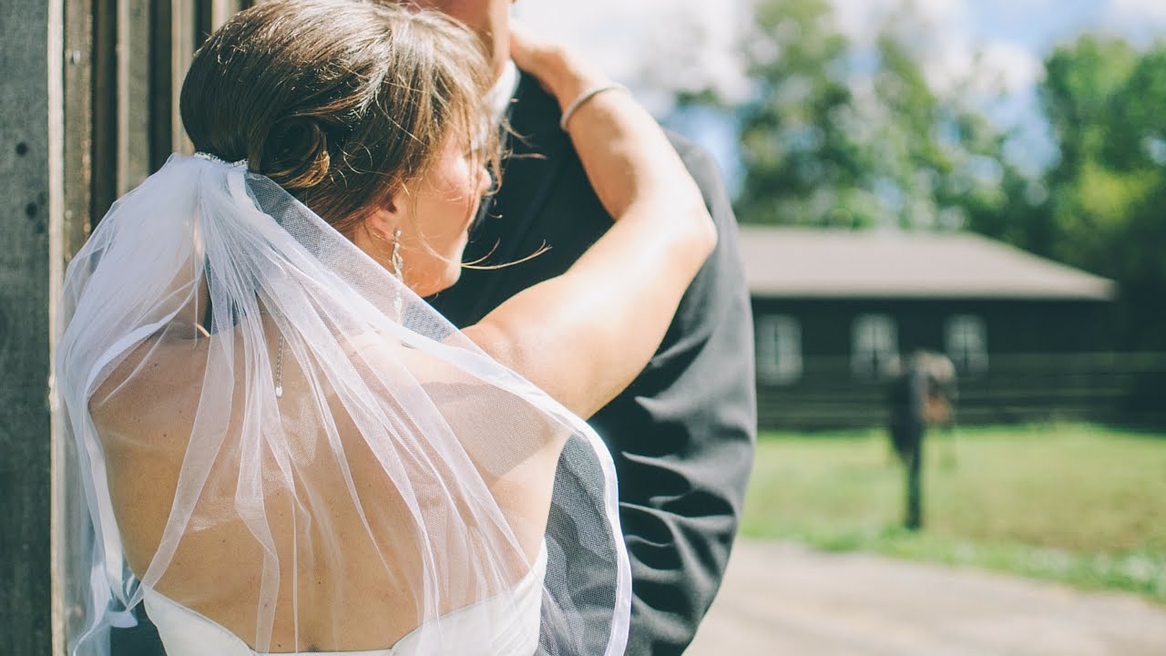 Most amazing WEDDING Bride Entrance Music - YouTube