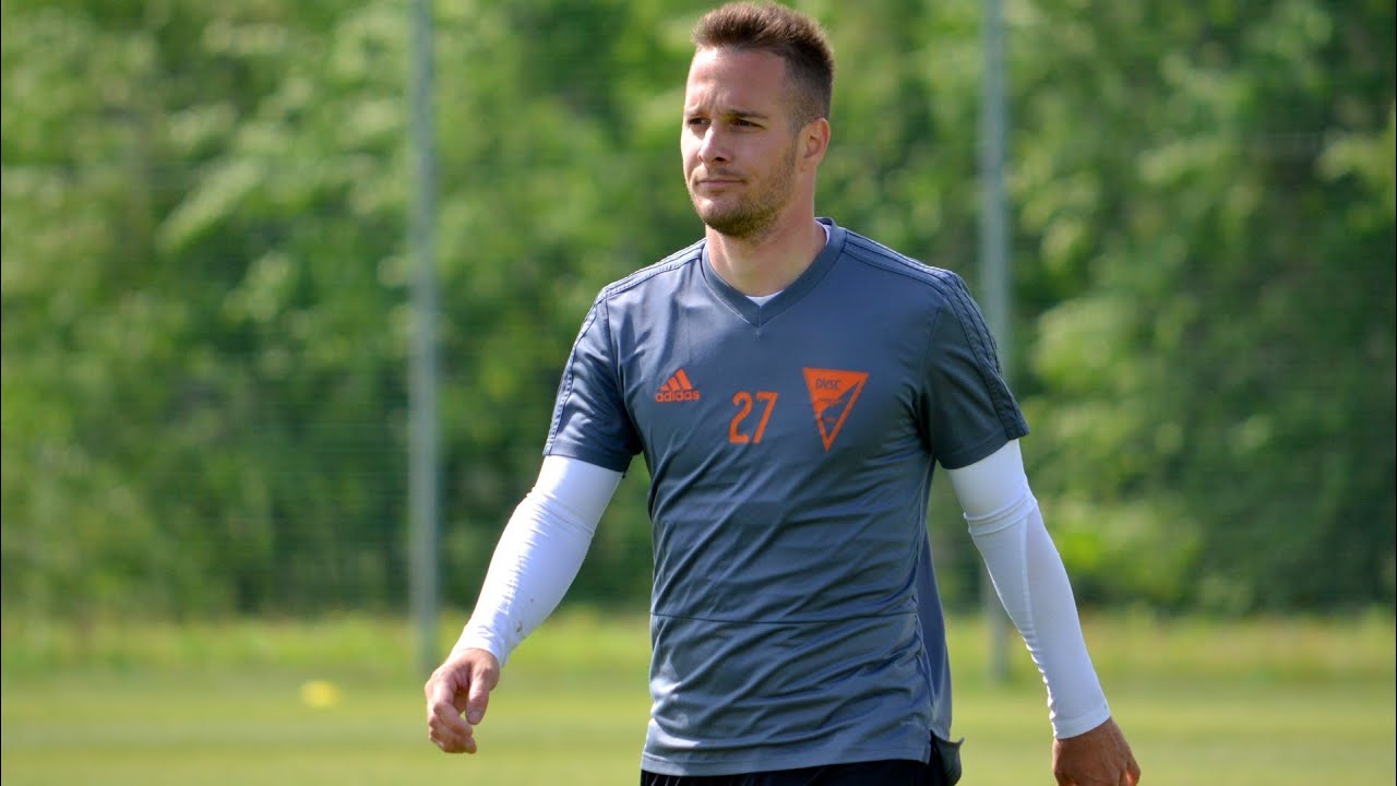 Bódi Ádám: Profibbnak kell lennünk fejben - YouTube