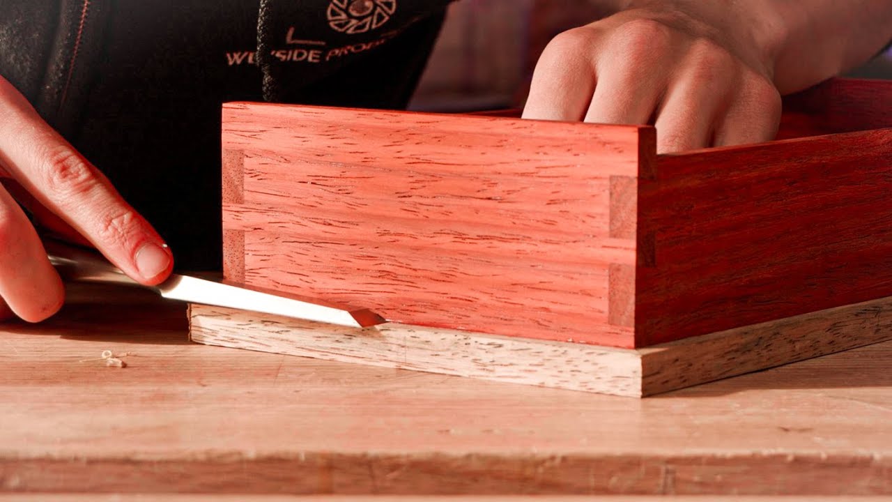 Mitring and Fitting the Plinth | Dovetail Box Student Series #16 | Free ...