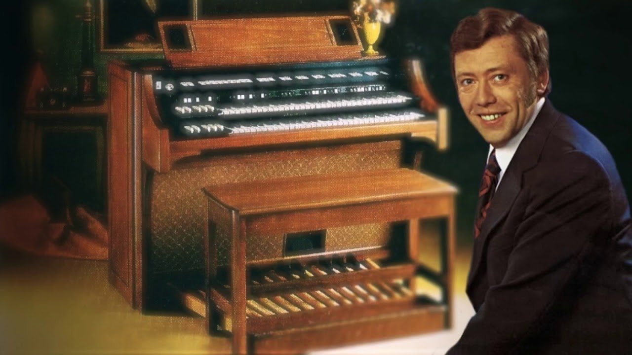 Hammond Pops Medley - YouTube