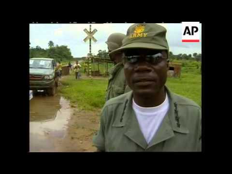 Government forces heading to front line to fight rebels - YouTube