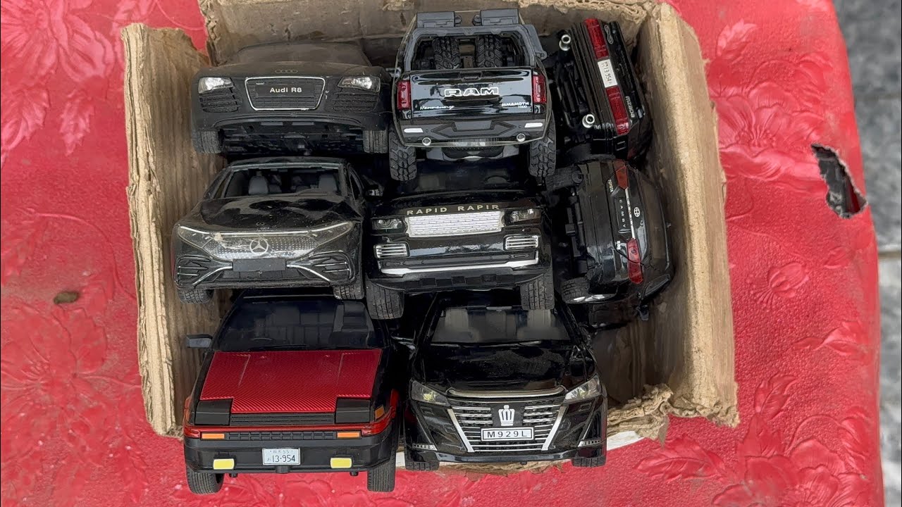 Lets pick real diecast models,Miniature Cars,Toyota,Audi,Mercedes,Rr ...
