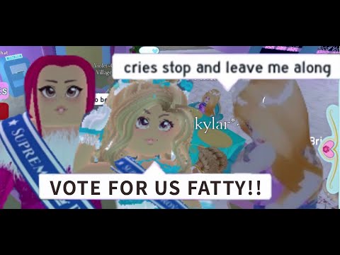 Bullying People into Voting for us in Royale High - YouTube