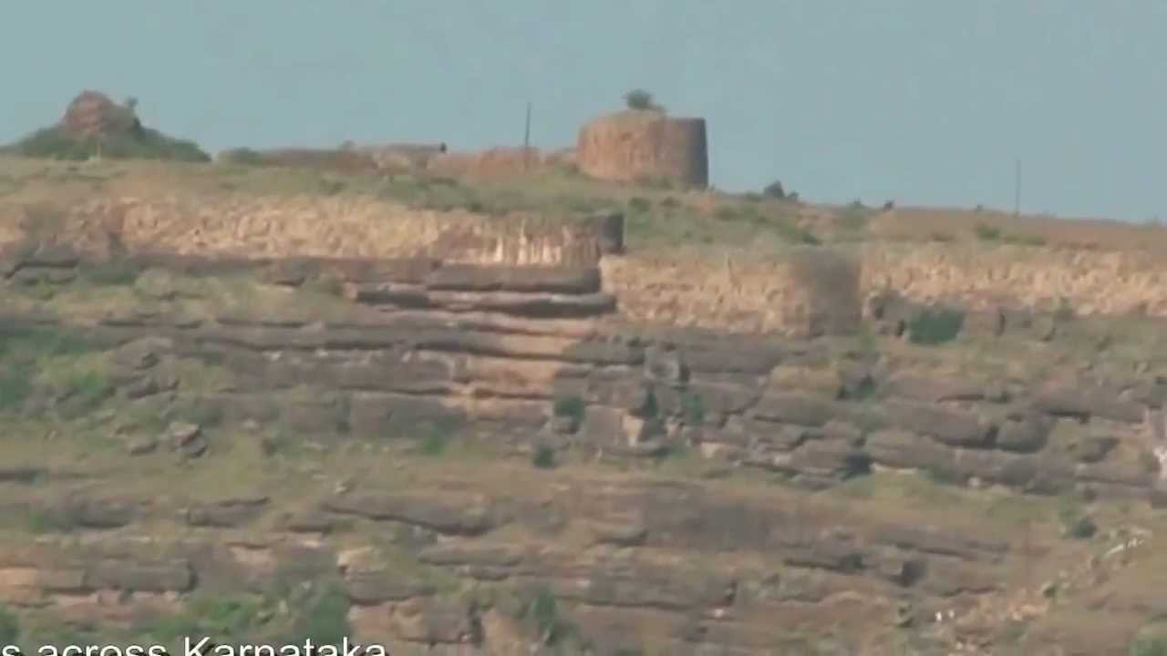 Chatrapati Shivaji Fort, Gajendragad - YouTube