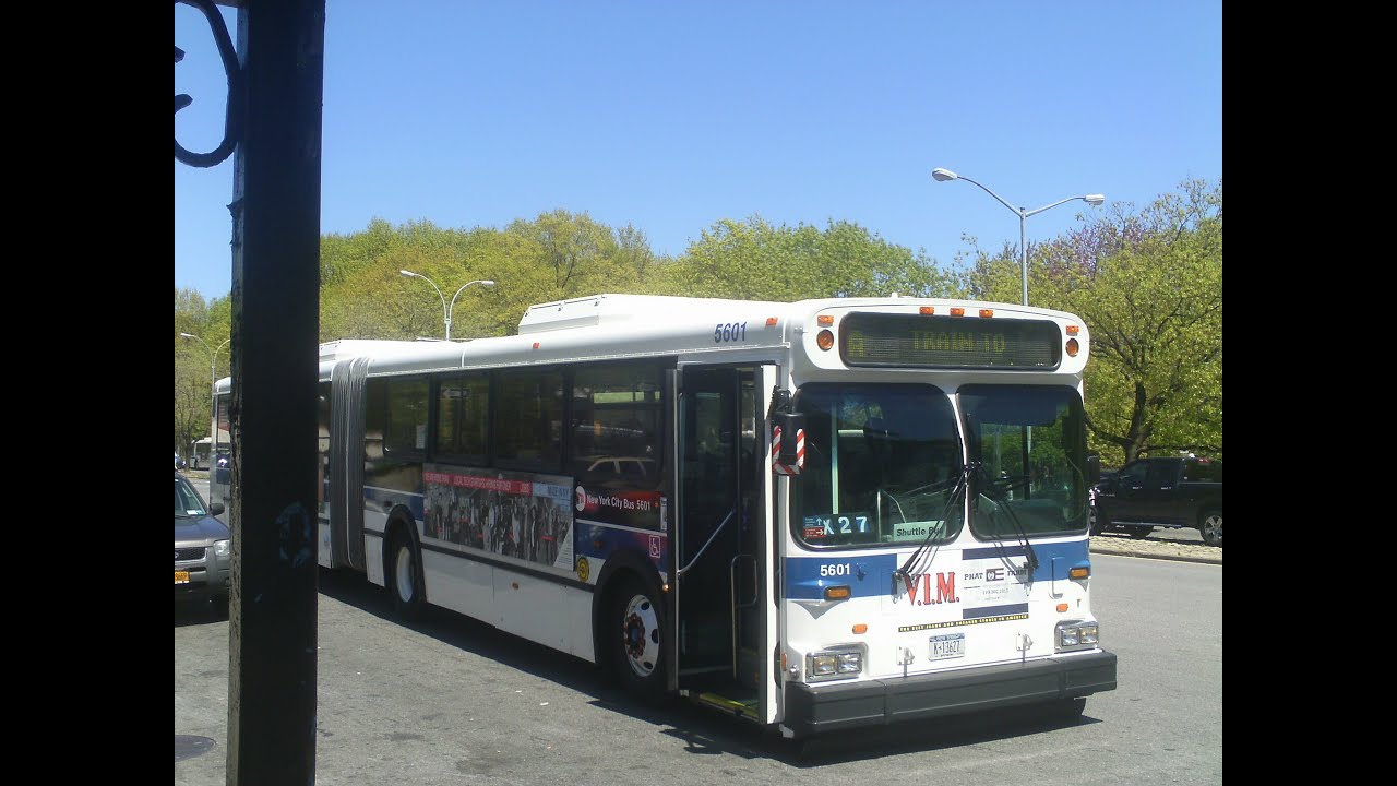 MTA New York City Bus: 2003 New Flyer D60HF Articulated #5601 & #5739 ...