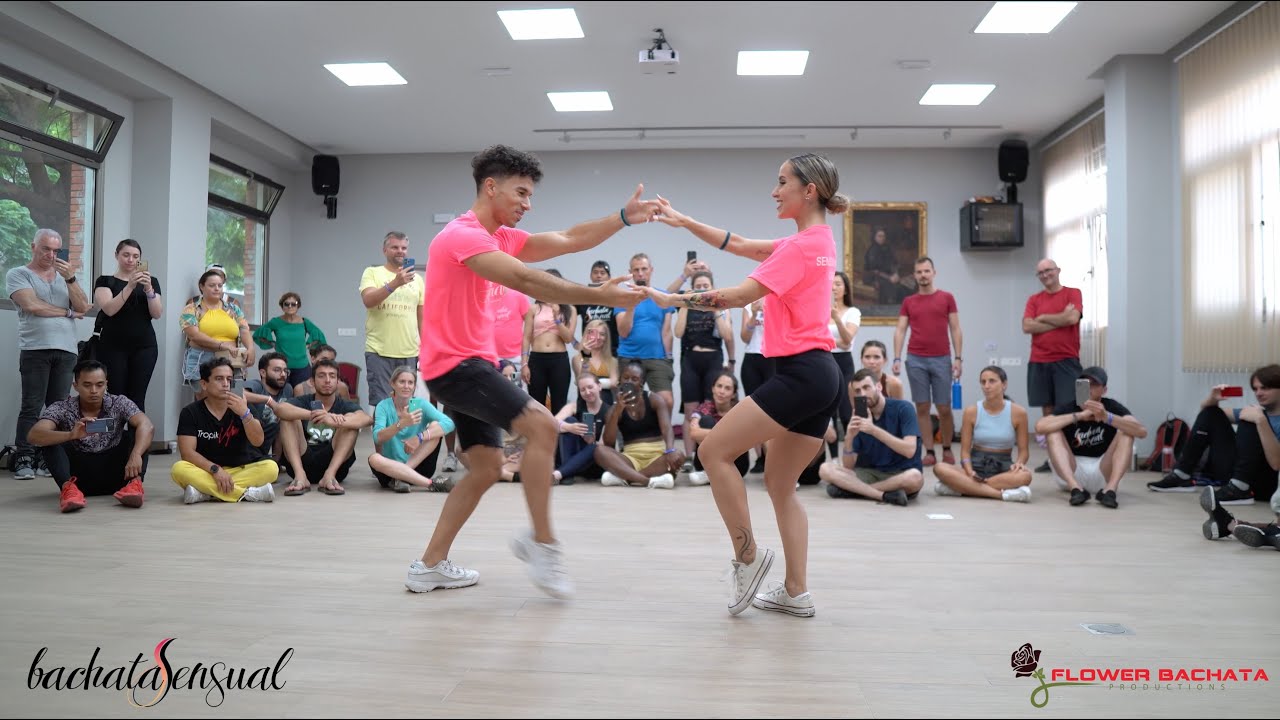 Raquel And Pablo Bachata Sensual — Sensual Week 2022 Youtube