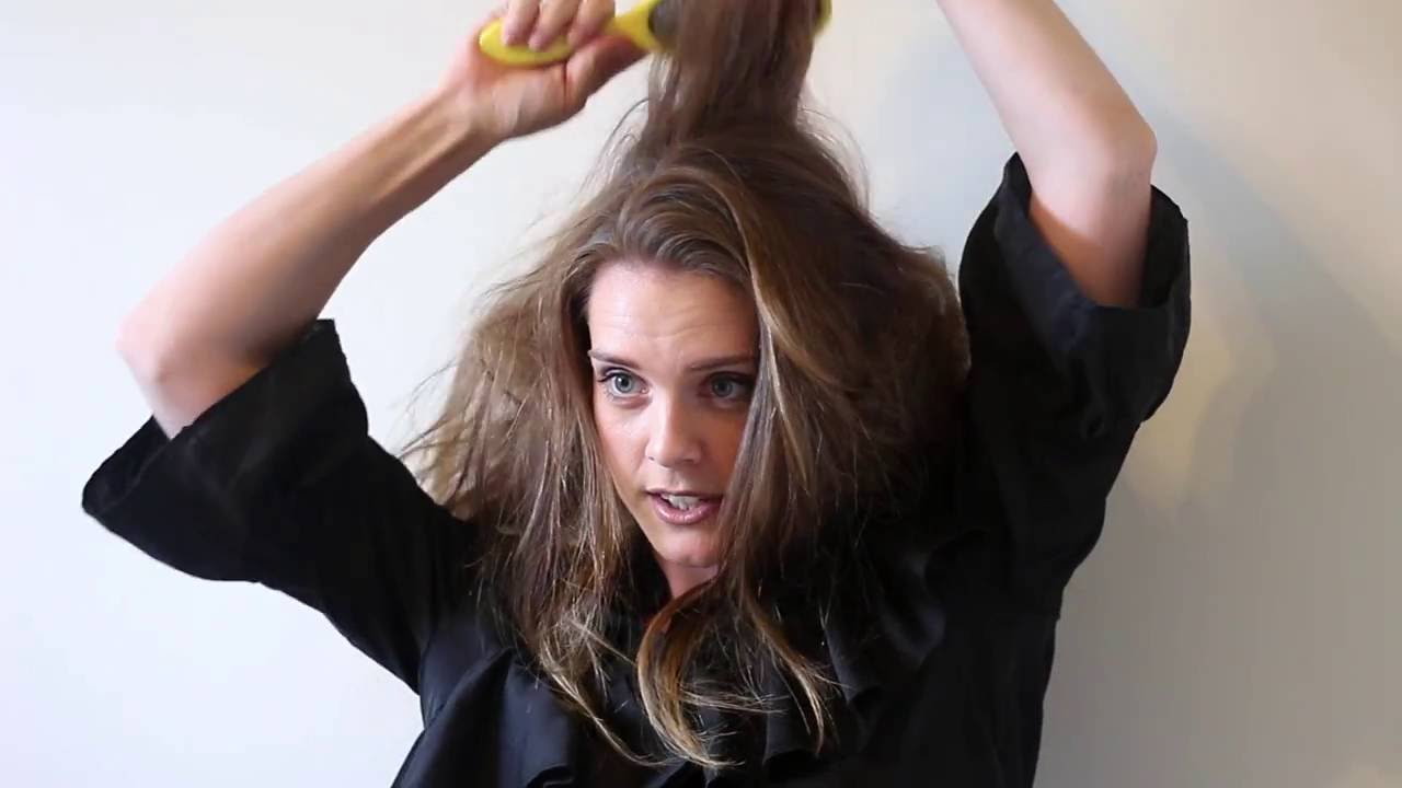 Messy Top Knot - YouTube