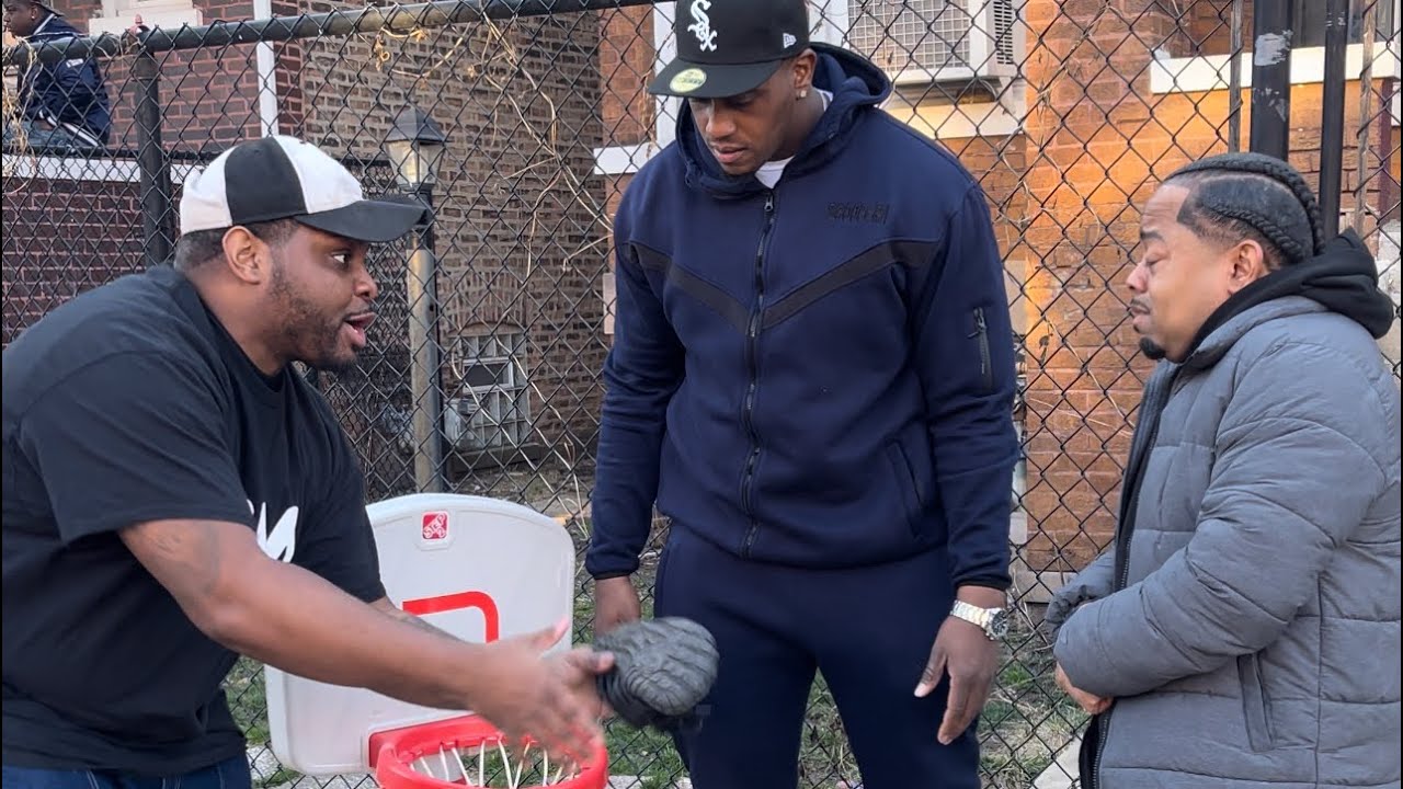 Fred has something for DaDa Man #reko_osofunny - YouTube