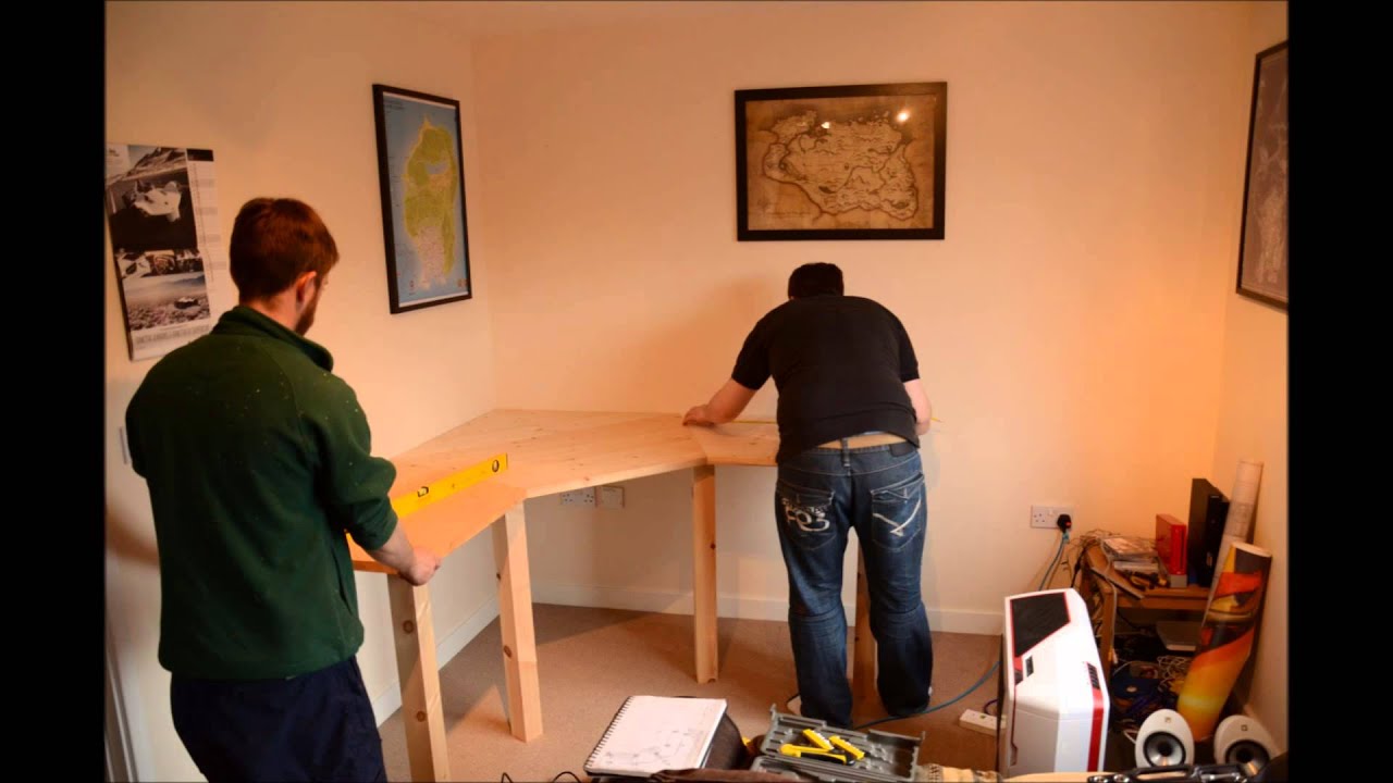 Triple Screen Desk Build Time Lapse - YouTube