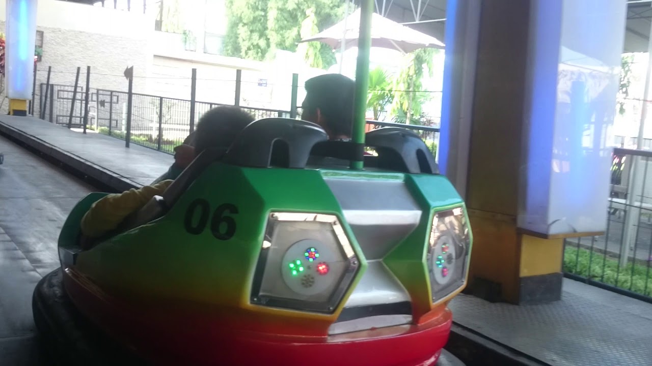 Driving bom bom car versi mb Anya - YouTube
