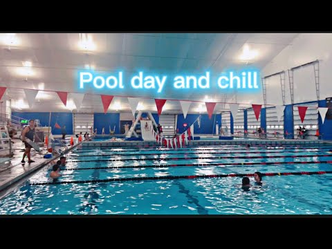 Chill afternoon+pool day 🏊‍♀️🫧 - YouTube