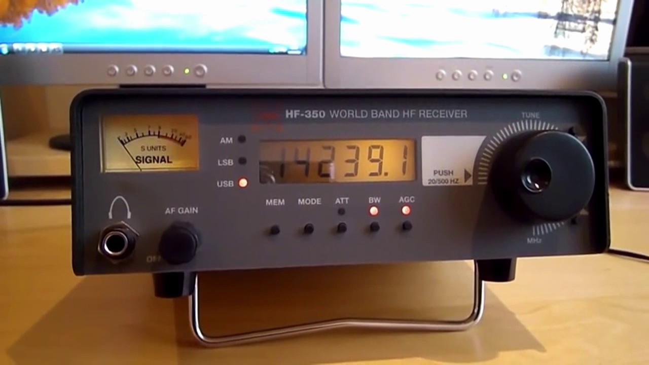 Lowe HF-350 World Band HF Receiver - YouTube