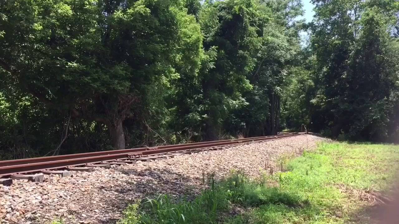 No 98 pulling the train through Delaware's Red Clay Valley - YouTube