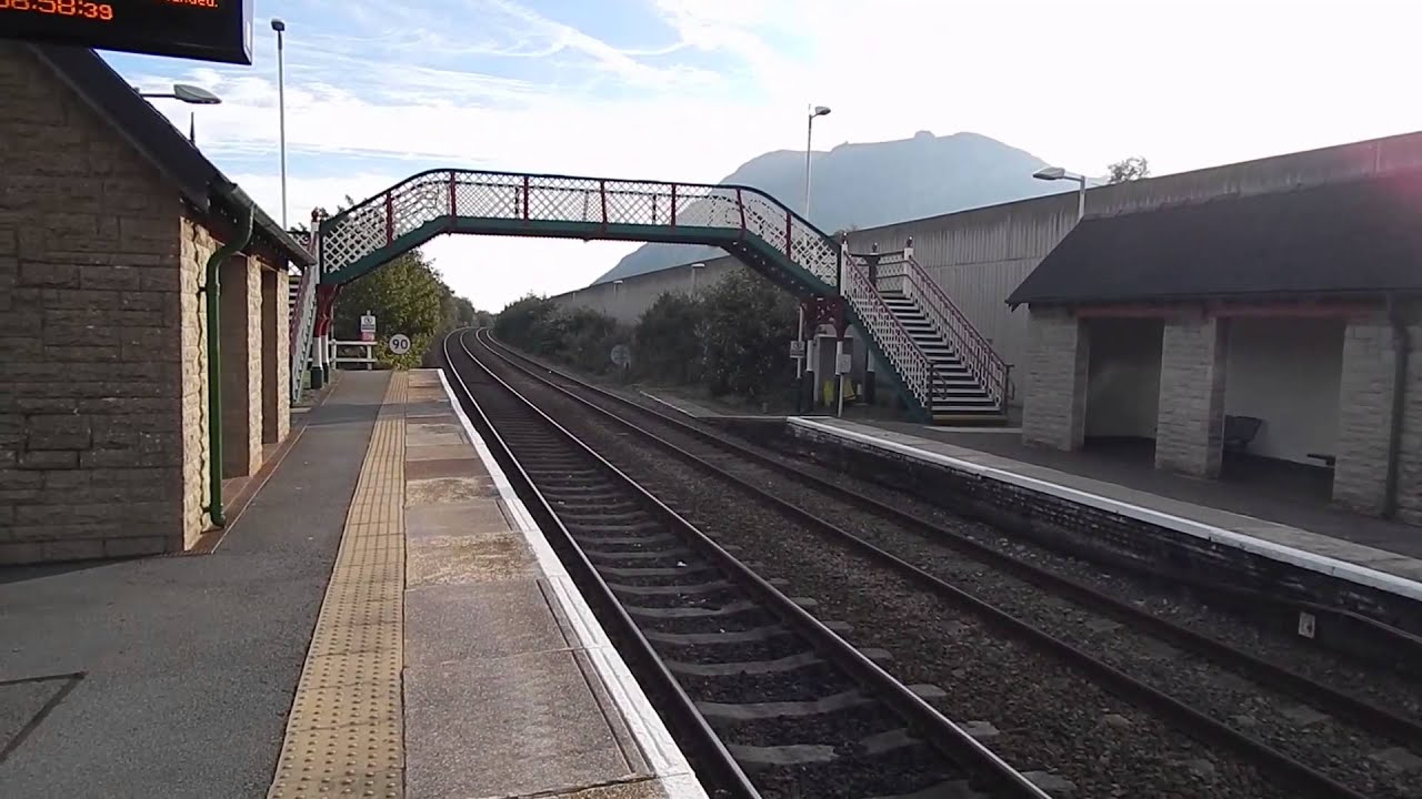 Llanfairfechan Station 11 September 2015 - YouTube