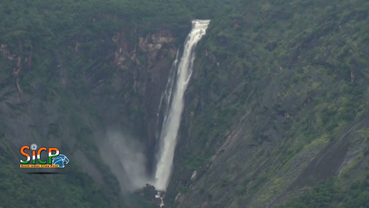 Water released from Manjalar dam | level stood at 55 feet | sicp - YouTube